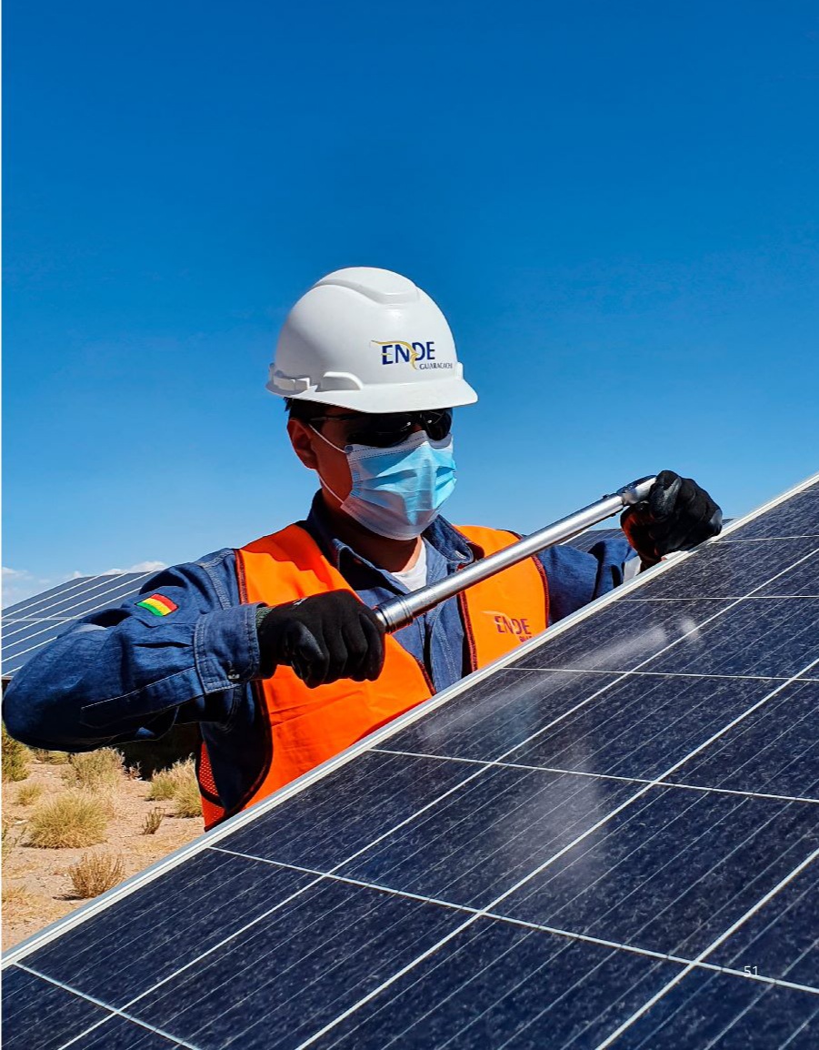 Planta Solar Oruro genera el 56 % de la energía fotovoltaica de Bolivia ...